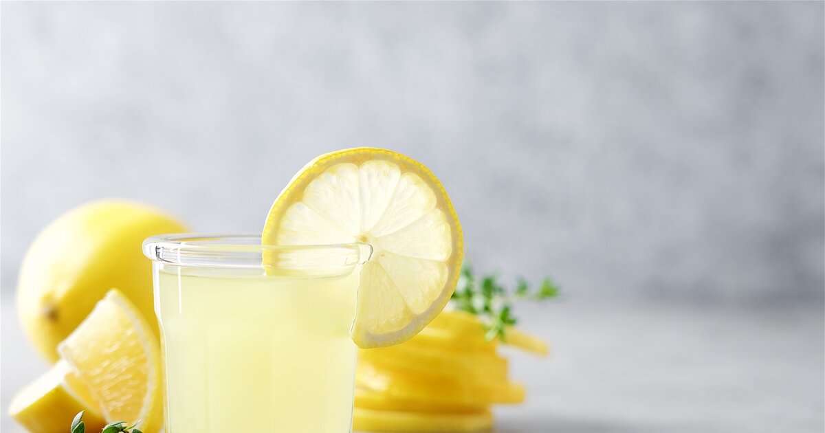Limoncello Gin Fizz: Urlaubsgefühle inklusive