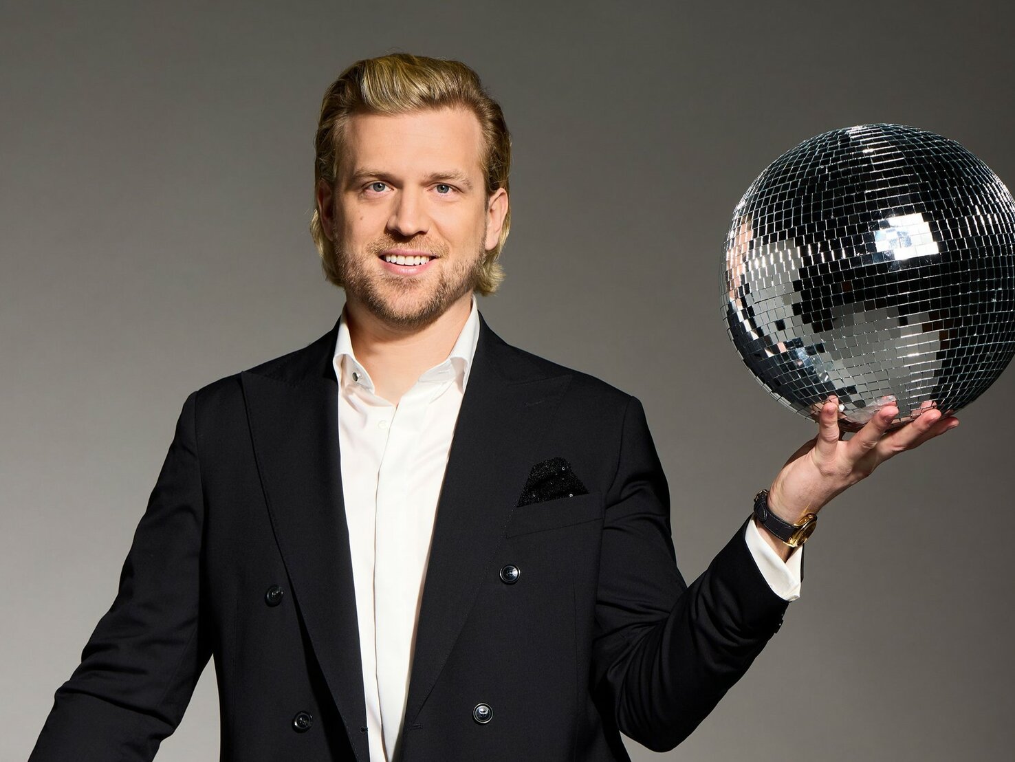 Let's Dance 2024: Diese 14 Promis schwingen das Tanzbein